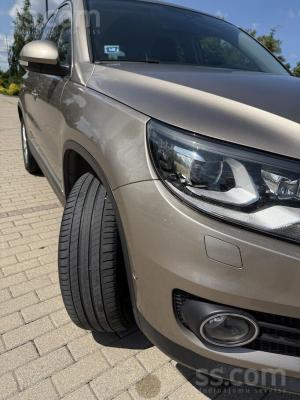 Dzeltens Volkswagen Tiguan 2015 Rīga, ar dzinēja tilpumu 2.00 L un nobraukumu 99 tūkst. km par 12000 €, foto 4 vietnē AUTOMOTO.COM.LV