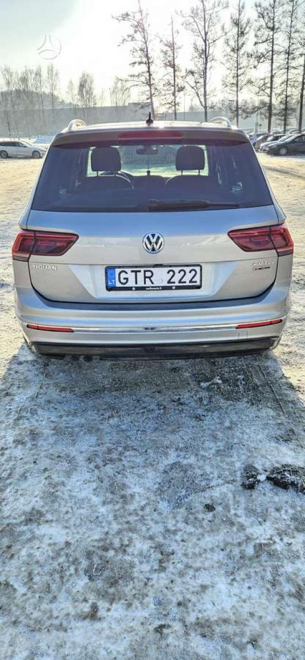 Dzeltens Volkswagen Tiguan 2016 Viļņa, ar dzinēja tilpumu 2.00 L un nobraukumu 102 tūkst. km par 19000 €, foto 4 vietnē AUTOMOTO.COM.LV
