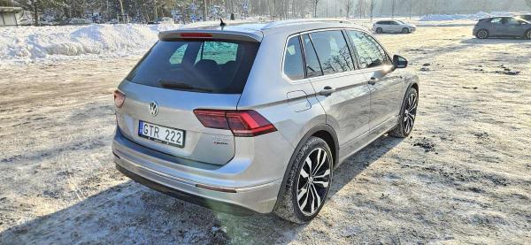 Dzeltens Volkswagen Tiguan 2016 Viļņa, ar dzinēja tilpumu 2.00 L un nobraukumu 102 tūkst. km par 19000 €, foto 5 vietnē AUTOMOTO.COM.LV