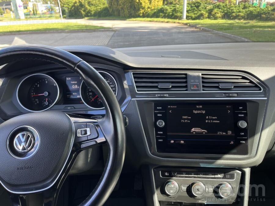 Dzeltens Volkswagen Tiguan 2017 Rīga, ar dzinēja tilpumu 2.00 L un nobraukumu 161 tūkst. km par 16900 €, foto 13 vietnē AUTOMOTO.COM.LV