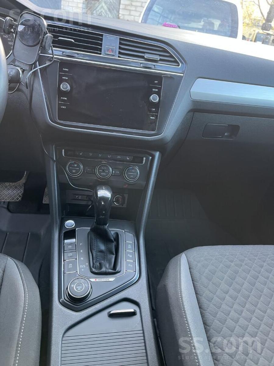 Dzeltens Volkswagen Tiguan 2017 Rīga, ar dzinēja tilpumu 2.00 L un nobraukumu 161 tūkst. km par 16900 €, foto 15 vietnē AUTOMOTO.COM.LV