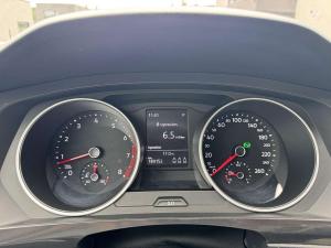 Yellow Volkswagen Tiguan 2017 in Kaunas, with an engine capacity of 1.40 L and mileage of 189 thousand km for 15990 €, photo 18 on AUTOMOTO.COM.LV