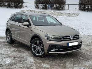 Yellow Volkswagen Tiguan 2018 in Vilnius, with an engine capacity of 1.97 L and mileage of 135 thousand km for 22500 €, photo  on AUTOMOTO.COM.LV