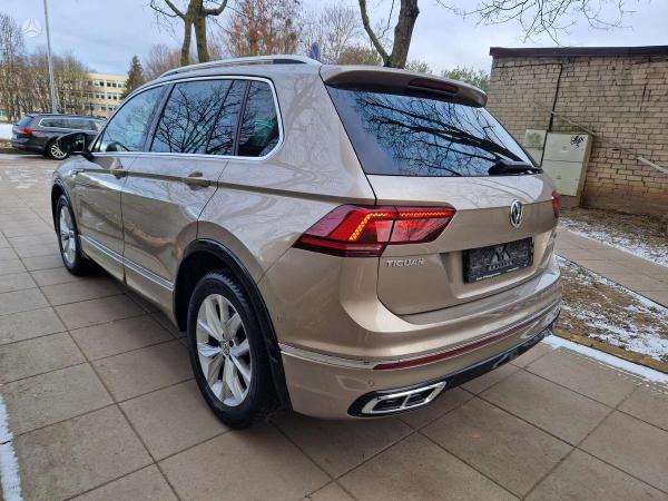 Dzeltens Volkswagen Tiguan 2018 Kauņa, ar dzinēja tilpumu 1.97 L un nobraukumu 140 tūkst. km par 22000 €, foto 4 vietnē AUTOMOTO.COM.LV