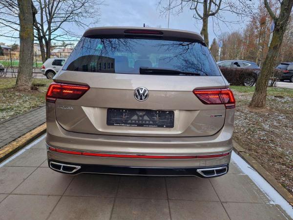 Dzeltens Volkswagen Tiguan 2018 Kauņa, ar dzinēja tilpumu 1.97 L un nobraukumu 140 tūkst. km par 22000 €, foto 7 vietnē AUTOMOTO.COM.LV