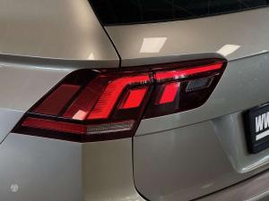 Dzeltens Volkswagen Tiguan 2018 Klaipėda, ar dzinēja tilpumu 1.97 L un nobraukumu 261 tūkst. km par 17950 €, foto 12 vietnē AUTOMOTO.COM.LV
