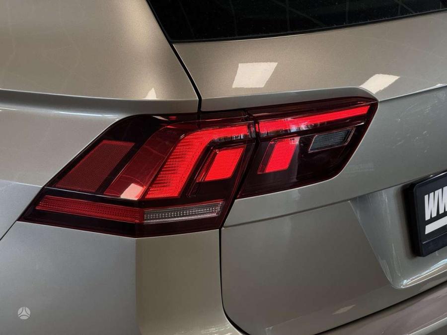 Dzeltens Volkswagen Tiguan 2018 Klaipėda, ar dzinēja tilpumu 1.97 L un nobraukumu 261 tūkst. km par 17950 €, foto 12 vietnē AUTOMOTO.COM.LV