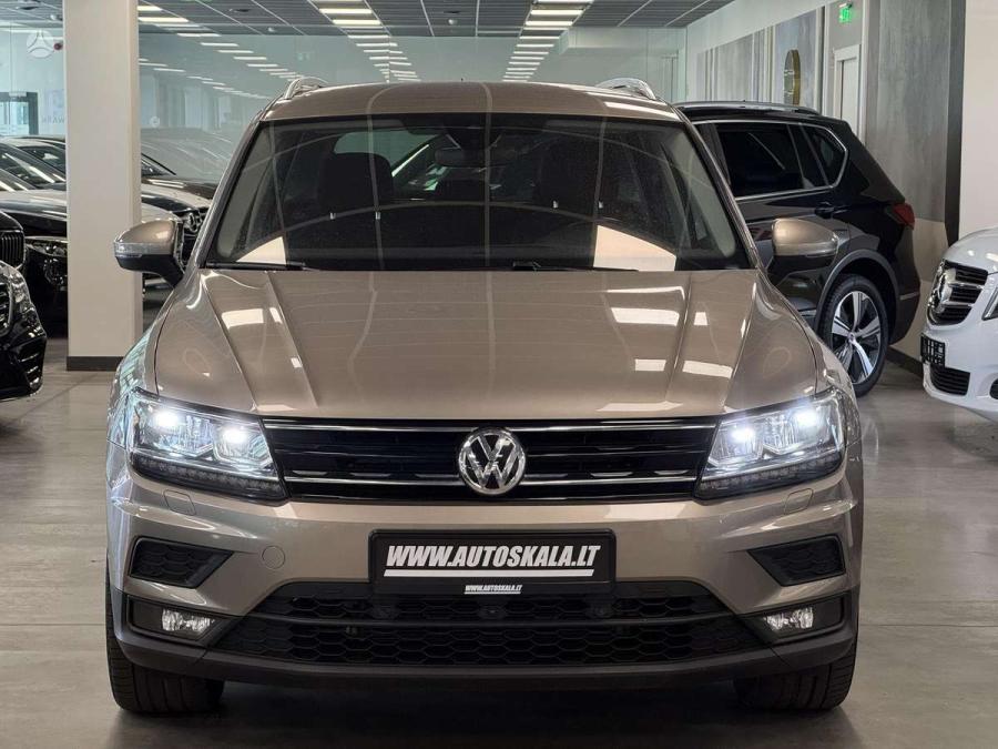 Dzeltens Volkswagen Tiguan 2018 Klaipėda, ar dzinēja tilpumu 1.97 L un nobraukumu 261 tūkst. km par 17950 €, foto 26 vietnē AUTOMOTO.COM.LV