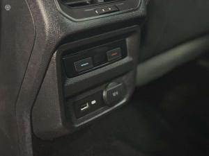 Dzeltens Volkswagen Tiguan 2018 Klaipėda, ar dzinēja tilpumu 1.97 L un nobraukumu 261 tūkst. km par 17950 €, foto 32 vietnē AUTOMOTO.COM.LV