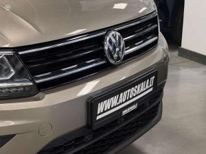 Dzeltens Volkswagen Tiguan 2018 Klaipėda, ar dzinēja tilpumu 1.97 L un nobraukumu 261 tūkst. km par 17950 €, foto 47 vietnē AUTOMOTO.COM.LV