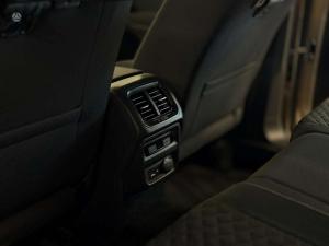 Yellow Volkswagen Tiguan 2018 in Klaipeda, with an engine capacity of 1.97 L and mileage of 261 thousand km for 17950 €, photo 26 on AUTOMOTO.COM.LV