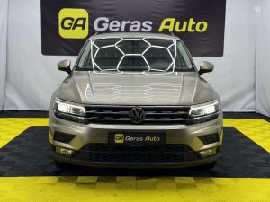Yellow Volkswagen Tiguan 2019 in Vilnius, with an engine capacity of 1.97 L and mileage of 110 thousand km for 19490 €, photo 2 on AUTOMOTO.COM.LV