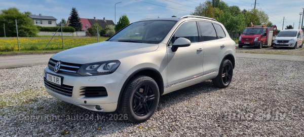 Smilšu krāsa Volkswagen Touareg 2012 Tartu, ar dzinēja tilpumu 3.00 L un nobraukumu 302 tūkst. km par 10500 €, foto 1 vietnē AUTOMOTO.COM.LV