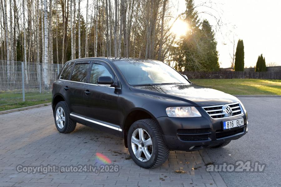 Melns Volkswagen Touareg 2004 Tartu, ar dzinēja tilpumu 2.50 L un nobraukumu 300 tūkst. km par 3550 €, foto 1 vietnē AUTOMOTO.COM.LV