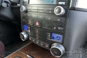 Melns Volkswagen Touareg 2004 Tartu, ar dzinēja tilpumu 2.50 L un nobraukumu 300 tūkst. km par 3550 €, foto 28 vietnē AUTOMOTO.COM.LV