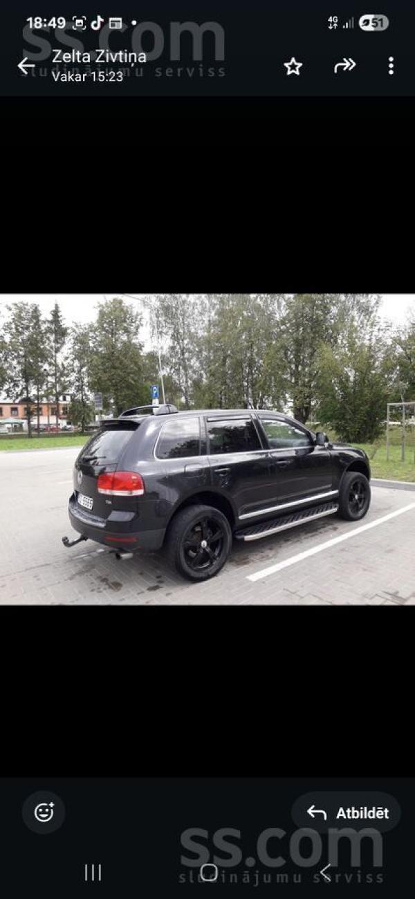 Black Volkswagen Touareg 2004 in Jelgava, with an engine capacity of 2.50 L and mileage of 338 thousand km for 2400 €, photo 4 on AUTOMOTO.COM.LV