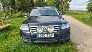 Melns Volkswagen Touareg 2004 Jegeva, ar dzinēja tilpumu 2.50 L un nobraukumu 570 tūkst. km par 1500 €, foto  vietnē AUTOMOTO.COM.LV
