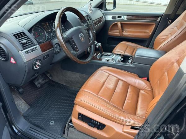 Melns Volkswagen Touareg 2005 Rīga, ar dzinēja tilpumu 3.00 L un nobraukumu 0 tūkst. km par 4550 €, foto 7 vietnē AUTOMOTO.COM.LV