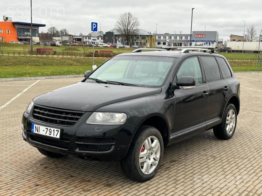 Melns Volkswagen Touareg 2005 Rēzekne, ar dzinēja tilpumu 3.00 L un nobraukumu 308 tūkst. km par 3350 €, foto 7 vietnē AUTOMOTO.COM.LV