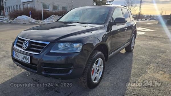 Black Volkswagen Touareg 2005 in Jogeva, with an engine capacity of 3.00 L and mileage of 339 thousand km for 4200 €, photo 4 on AUTOMOTO.COM.LV