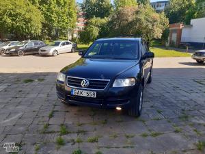 Melns Volkswagen Touareg 2005 Kauņa, ar dzinēja tilpumu 2.50 L un nobraukumu 200 tūkst. km par 2500 €, foto 5 vietnē AUTOMOTO.COM.LV