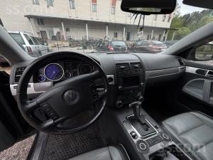 Черный Фольксваген Туарег 2005 в Вентспилс, объемом двигателя 3.20 л и пробегом 236 тыс. км за 5300 €, фото 11 на AUTOMOTO.COM.LV
