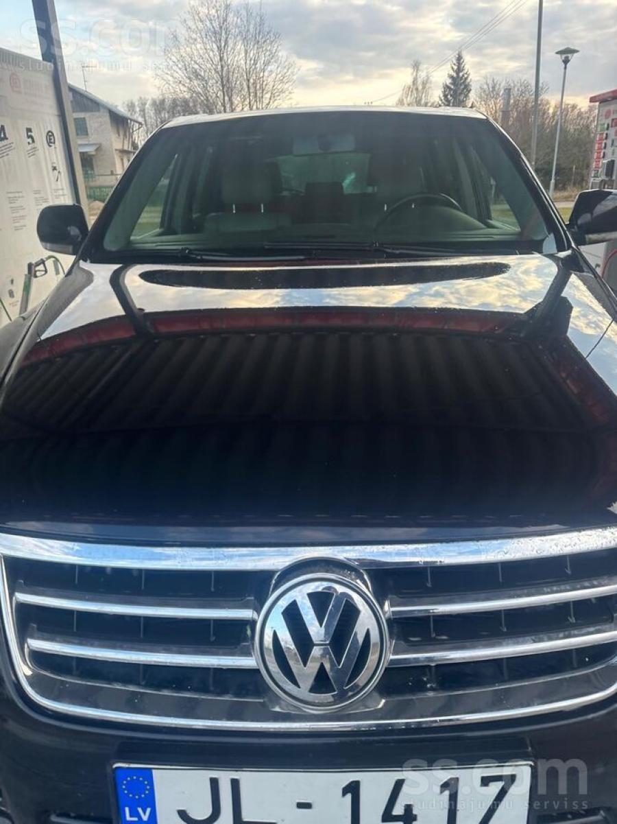 Melns Volkswagen Touareg 2005 Ogre, ar dzinēja tilpumu 3.00 L un nobraukumu 418 tūkst. km par 3000 €, foto 6 vietnē AUTOMOTO.COM.LV
