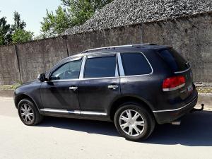 Melns Volkswagen Touareg 2005 Tallina, ar dzinēja tilpumu 3.00 L un nobraukumu 316 tūkst. km par 1199 €, foto 5 vietnē AUTOMOTO.COM.LV