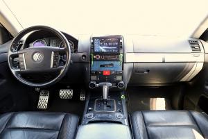 Melns Volkswagen Touareg 2005 Tallina, ar dzinēja tilpumu 3.00 L un nobraukumu 316 tūkst. km par 1199 €, foto 13 vietnē AUTOMOTO.COM.LV