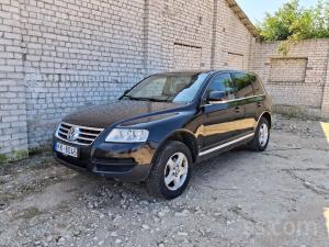 Черный Фольксваген Туарег 2005 в Лиепая, объемом двигателя 2.50 л и пробегом 289 тыс. км за 2500 €, фото 9 на AUTOMOTO.COM.LV