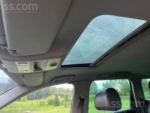 Black Volkswagen Touareg 2005 in Cesis, with an engine capacity of 2.50 L and mileage of 360 thousand km for 3200 €, photo 3 on AUTOMOTO.COM.LV