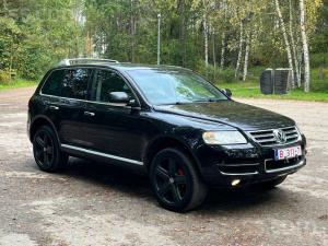 Melns Volkswagen Touareg 2005 Rīga, ar dzinēja tilpumu 2.50 L un nobraukumu 0 tūkst. km par 3799 €, foto 8 vietnē AUTOMOTO.COM.LV