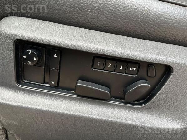 Volkswagen Touareg 2005 Rīga vietnē Melns Volkswagen Touareg 2005 Rīga, ar dzinēja tilpumu 2.50 L un nobraukumu 0 tūkst. km par 3799 €, foto 11 vietnē AUTOMOTO.COM.LV