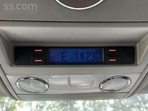 Melns Volkswagen Touareg 2005 Rīga, ar dzinēja tilpumu 2.50 L un nobraukumu 0 tūkst. km par 3799 €, foto 19 vietnē AUTOMOTO.COM.LV