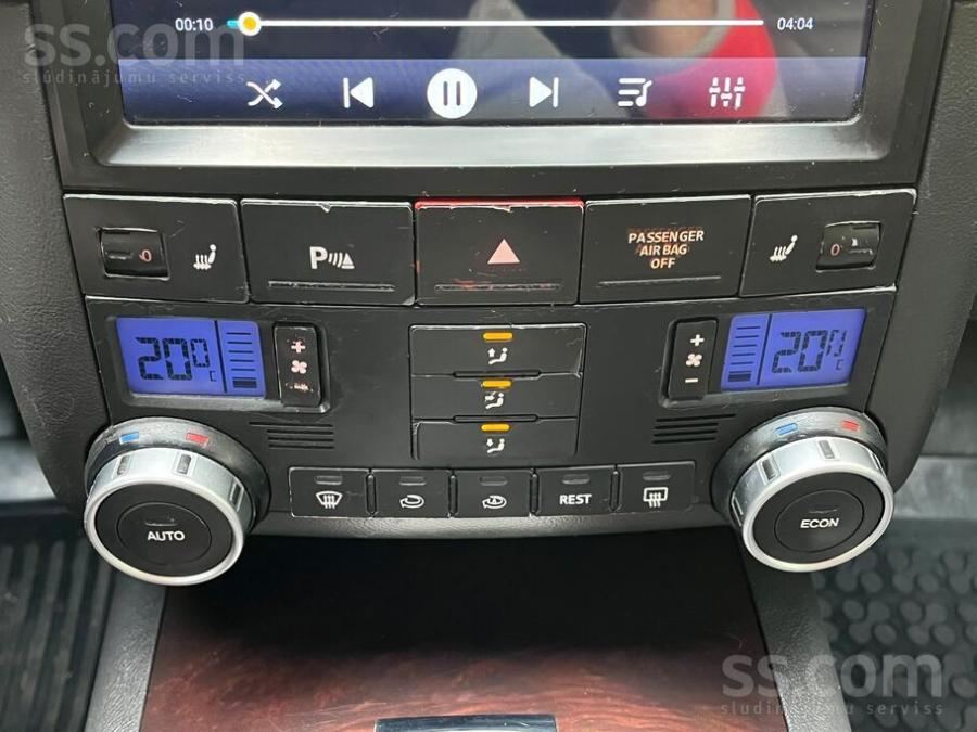 Melns Volkswagen Touareg 2005 Rīga, ar dzinēja tilpumu 2.50 L un nobraukumu 0 tūkst. km par 3799 €, foto 21 vietnē AUTOMOTO.COM.LV