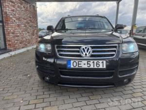 Melns Volkswagen Touareg 2005 Talsi, ar dzinēja tilpumu 3.00 L un nobraukumu 0 tūkst. km par 4000 €, foto 3 vietnē AUTOMOTO.COM.LV
