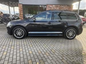 Melns Volkswagen Touareg 2005 Talsi, ar dzinēja tilpumu 3.00 L un nobraukumu 0 tūkst. km par 4000 €, foto 8 vietnē AUTOMOTO.COM.LV
