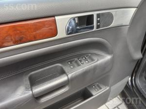 Melns Volkswagen Touareg 2005 Talsi, ar dzinēja tilpumu 3.00 L un nobraukumu 0 tūkst. km par 4000 €, foto 12 vietnē AUTOMOTO.COM.LV