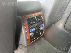 Melns Volkswagen Touareg 2005 Talsi, ar dzinēja tilpumu 3.00 L un nobraukumu 0 tūkst. km par 4000 €, foto 15 vietnē AUTOMOTO.COM.LV