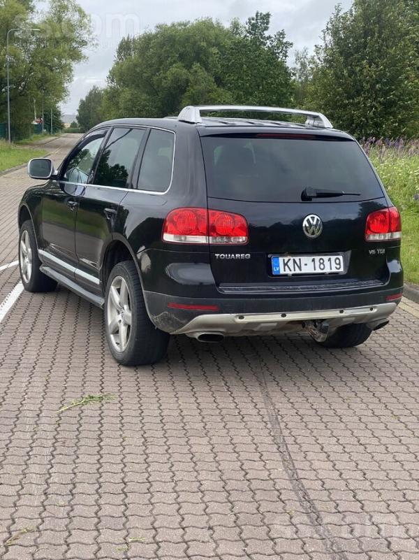 Melns Volkswagen Touareg 2006 Ventspils, ar dzinēja tilpumu 3.00 L un nobraukumu 351 tūkst. km par 4350 €, foto 3 vietnē AUTOMOTO.COM.LV