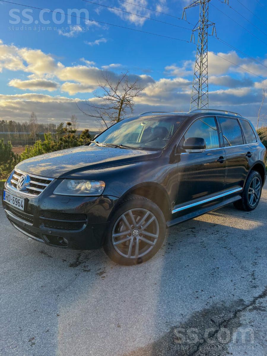 Melns Volkswagen Touareg 2006 Ogre, ar dzinēja tilpumu 3.00 L un nobraukumu 336 tūkst. km par 4150 €, foto 2 vietnē AUTOMOTO.COM.LV