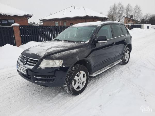 Melns Volkswagen Touareg 2006 Klaipėda, ar dzinēja tilpumu 3.00 L un nobraukumu 261 tūkst. km par 4590 €, foto 8 vietnē AUTOMOTO.COM.LV
