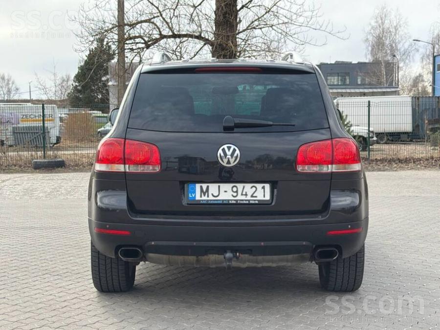 Melns Volkswagen Touareg 2006 Rīga, ar dzinēja tilpumu 3.00 L un nobraukumu 0 tūkst. km par 4890 €, foto 9 vietnē AUTOMOTO.COM.LV