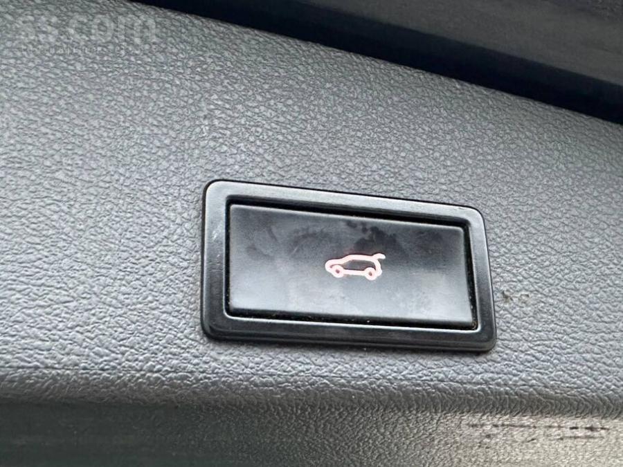 Melns Volkswagen Touareg 2006 Rīga, ar dzinēja tilpumu 3.00 L un nobraukumu 0 tūkst. km par 4890 €, foto 29 vietnē AUTOMOTO.COM.LV