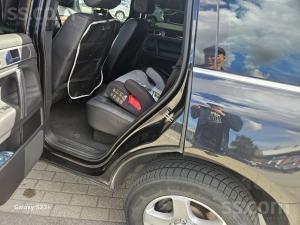 Melns Volkswagen Touareg 2006 Rīga, ar dzinēja tilpumu 3.00 L un nobraukumu 302 tūkst. km par 4390 €, foto 12 vietnē AUTOMOTO.COM.LV