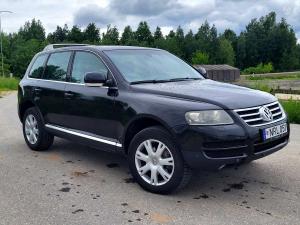 Black Volkswagen Touareg 2006 in Vilnius, with an engine capacity of 3.00 L and mileage of 290 thousand km for 2790 €, photo  on AUTOMOTO.COM.LV