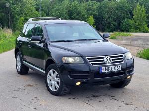 Melns Volkswagen Touareg 2006 Viļņa, ar dzinēja tilpumu 3.00 L un nobraukumu 290 tūkst. km par 2790 €, foto 3 vietnē AUTOMOTO.COM.LV