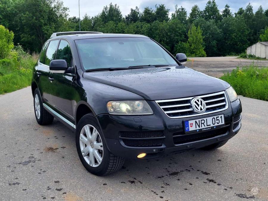 Melns Volkswagen Touareg 2006 Viļņa, ar dzinēja tilpumu 3.00 L un nobraukumu 290 tūkst. km par 2790 €, foto 10 vietnē AUTOMOTO.COM.LV