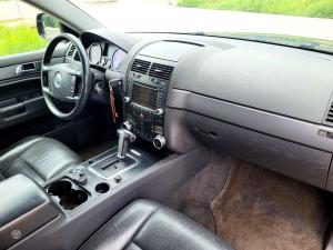 Melns Volkswagen Touareg 2006 Viļņa, ar dzinēja tilpumu 3.00 L un nobraukumu 290 tūkst. km par 2790 €, foto 27 vietnē AUTOMOTO.COM.LV