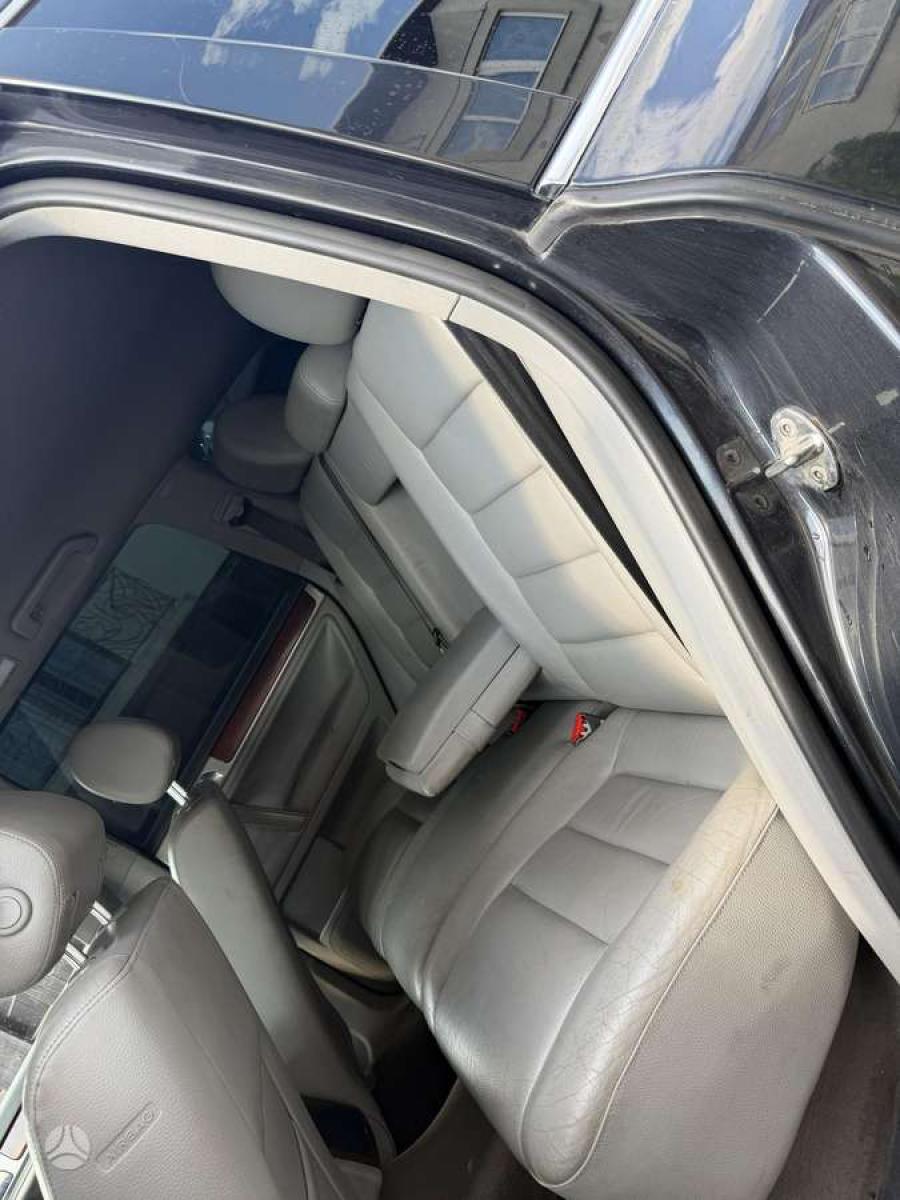 Melns Volkswagen Touareg 2006 Kauņa, ar dzinēja tilpumu 2.97 L un nobraukumu 340 tūkst. km par 3400 €, foto 14 vietnē AUTOMOTO.COM.LV